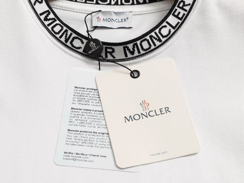 Brand-original Moncler T-Shirts