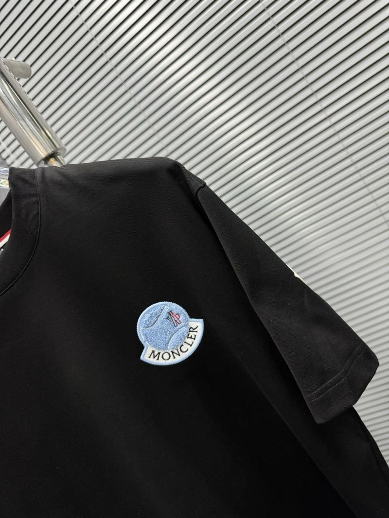 Brand-authenticated Moncler T-Shirts