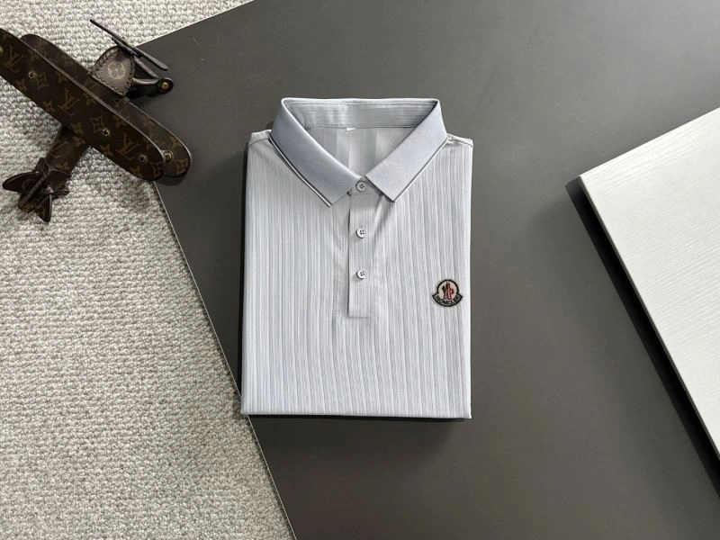 Bargain Moncler T-Shirts