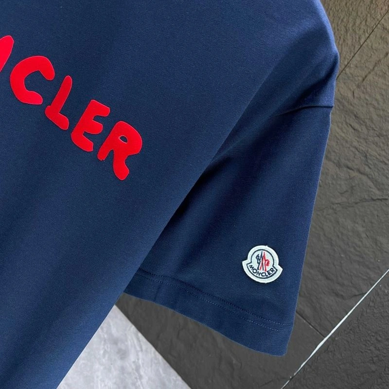 Bargain Moncler T-Shirts