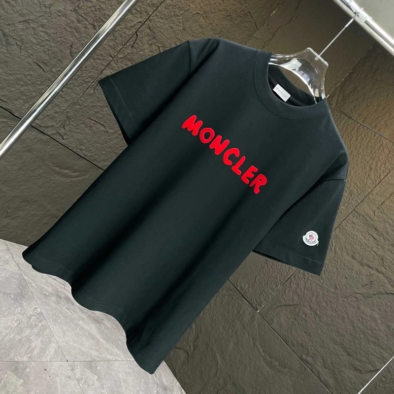Low-cost Moncler T-Shirts