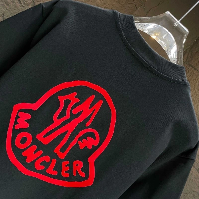 Low-cost Moncler T-Shirts