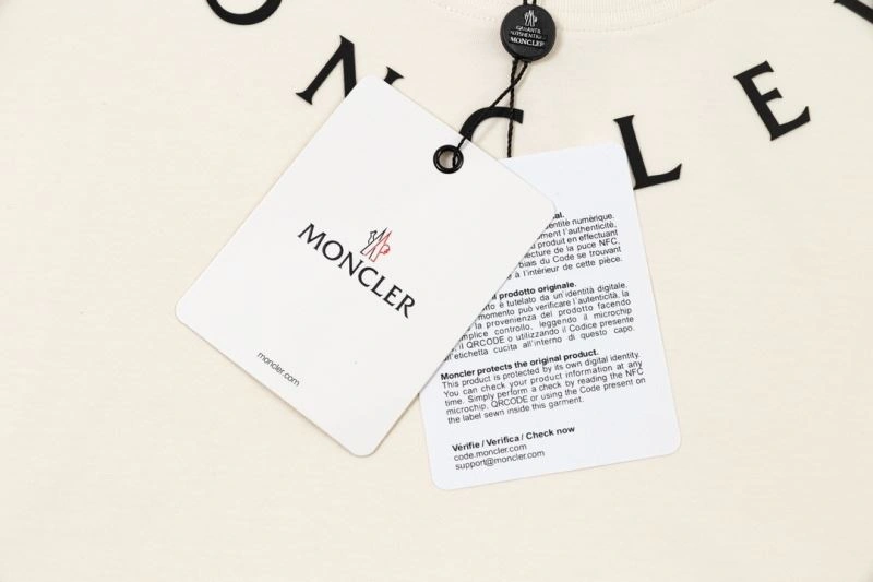 High fidelity Moncler T-Shirts