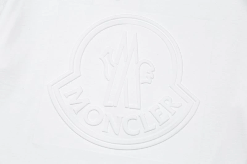 Low-cost Moncler T-Shirts