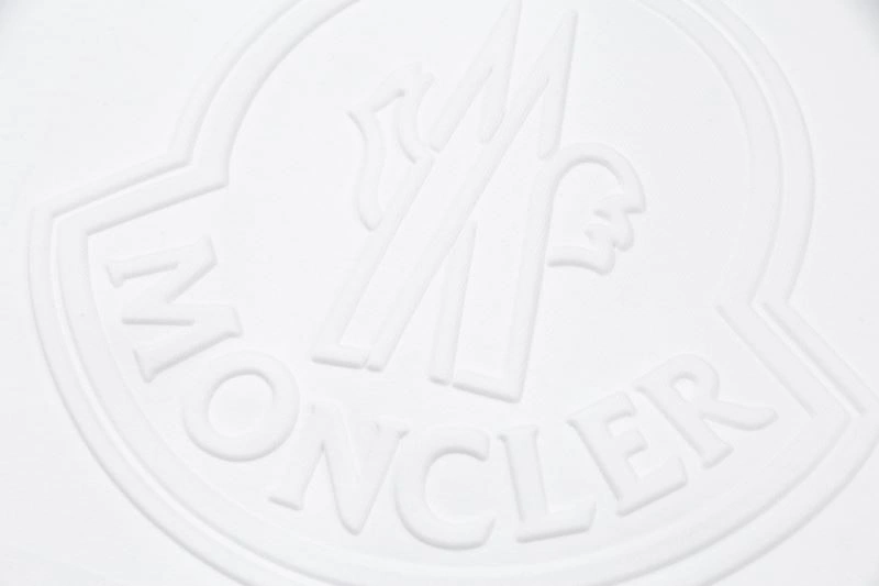 Low-cost Moncler T-Shirts