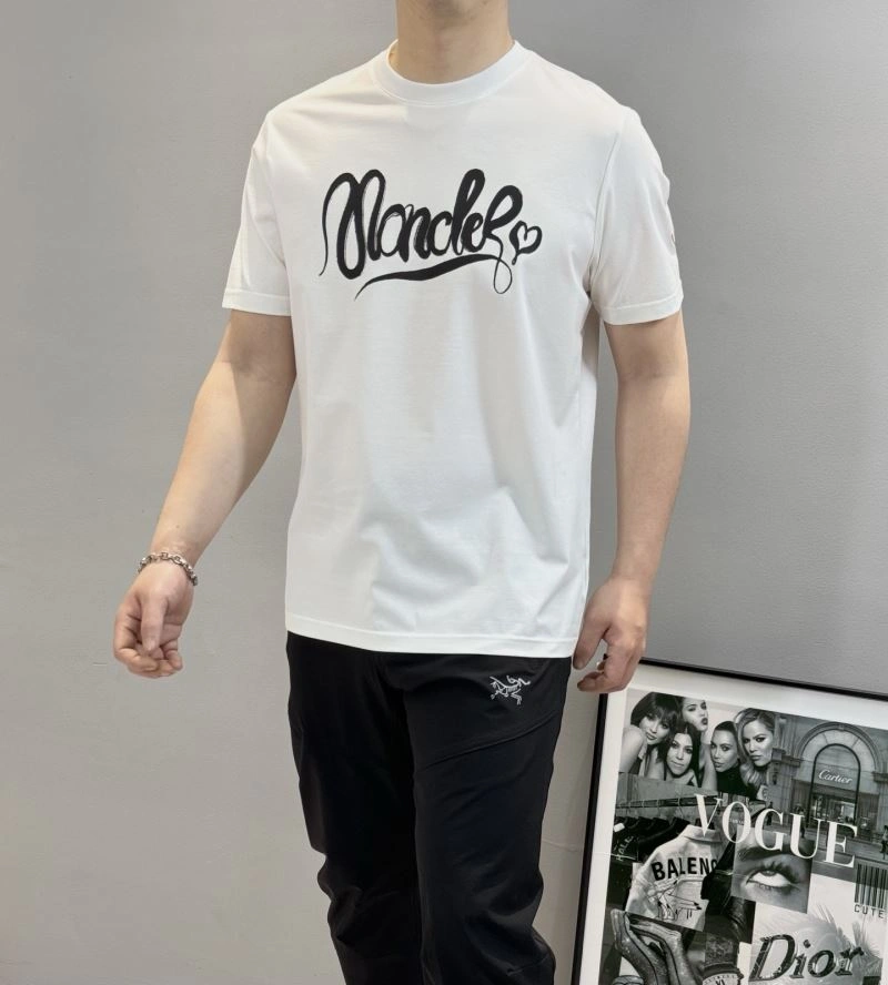 Cut-rate Moncler T-Shirts