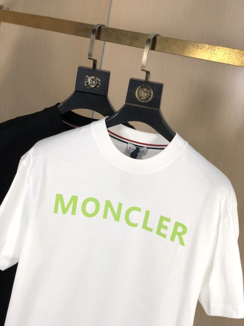 Brand-authenticated Moncler T-Shirts
