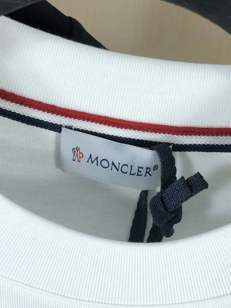 Brand-authenticated Moncler T-Shirts