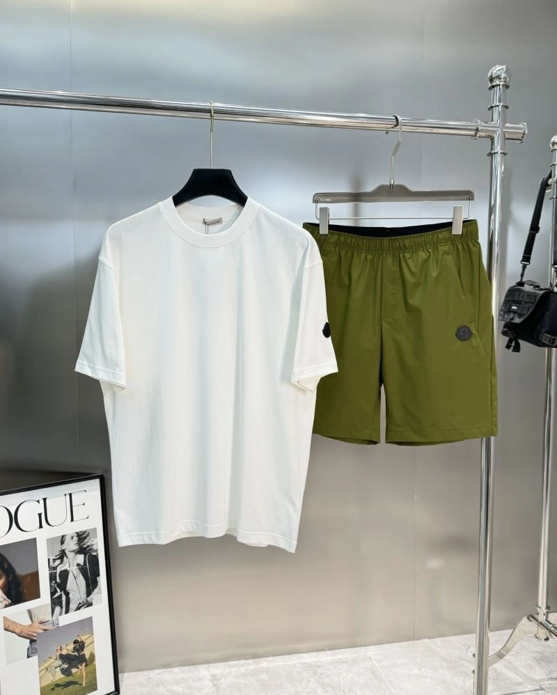 Brand-authenticated Moncler T-Shirts