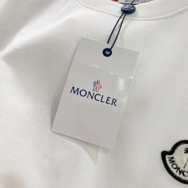 High fidelity Moncler T-Shirts