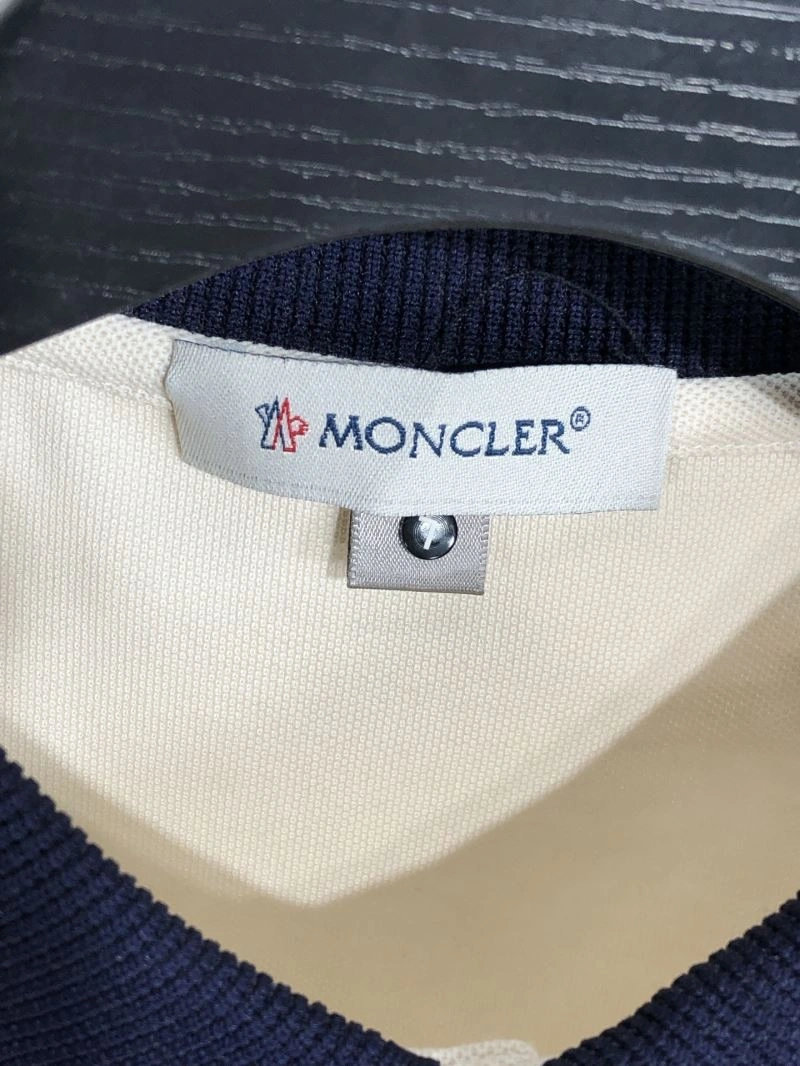 Exact replica Moncler T-Shirts