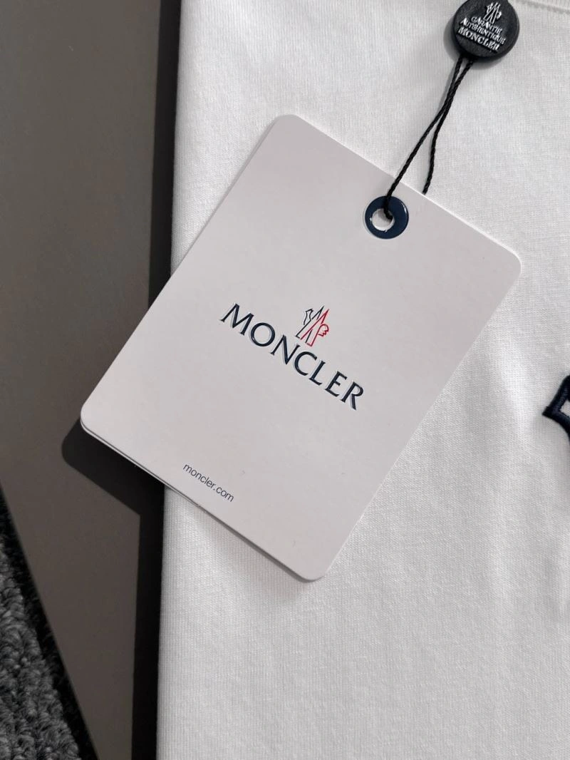 Economical Moncler T-Shirts
