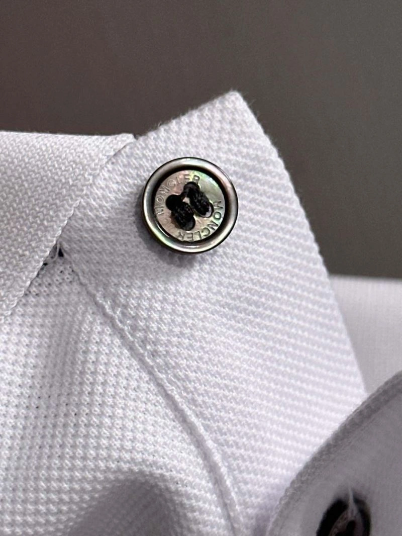 Low-cost Moncler T-Shirts