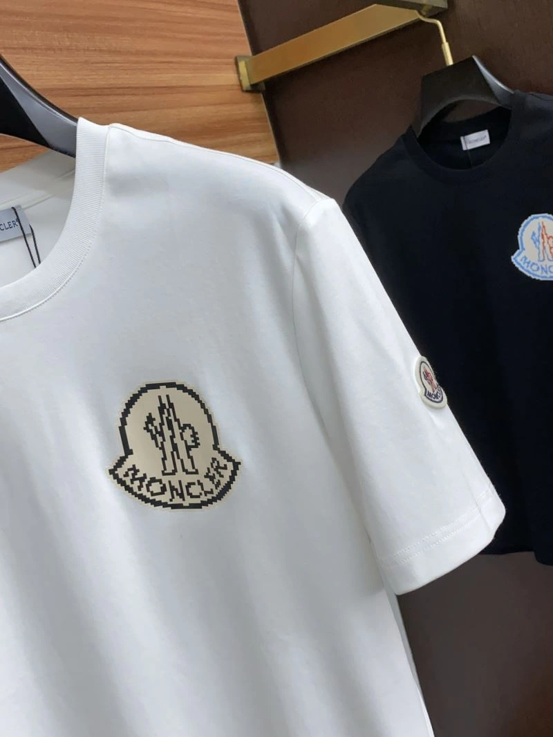 Exact replica Moncler T-Shirts