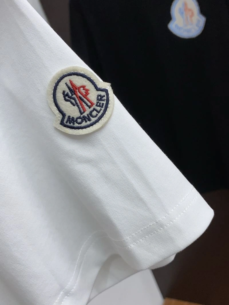 Exact replica Moncler T-Shirts