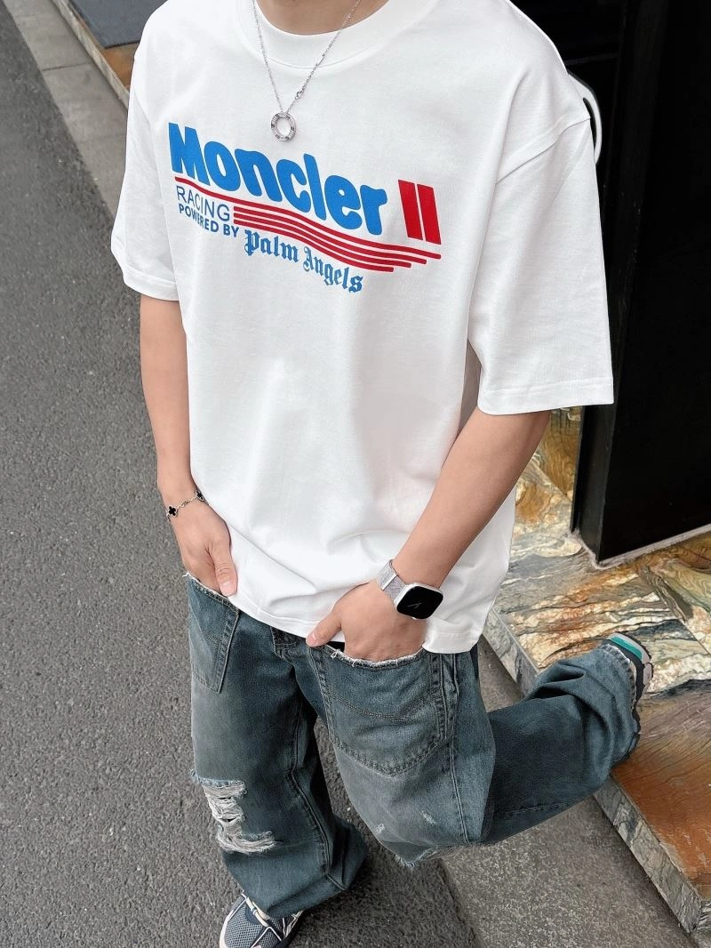 High fidelity Moncler T-Shirts