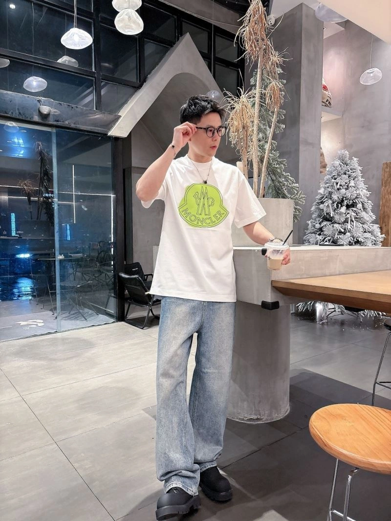 Exact replica Moncler T-Shirts