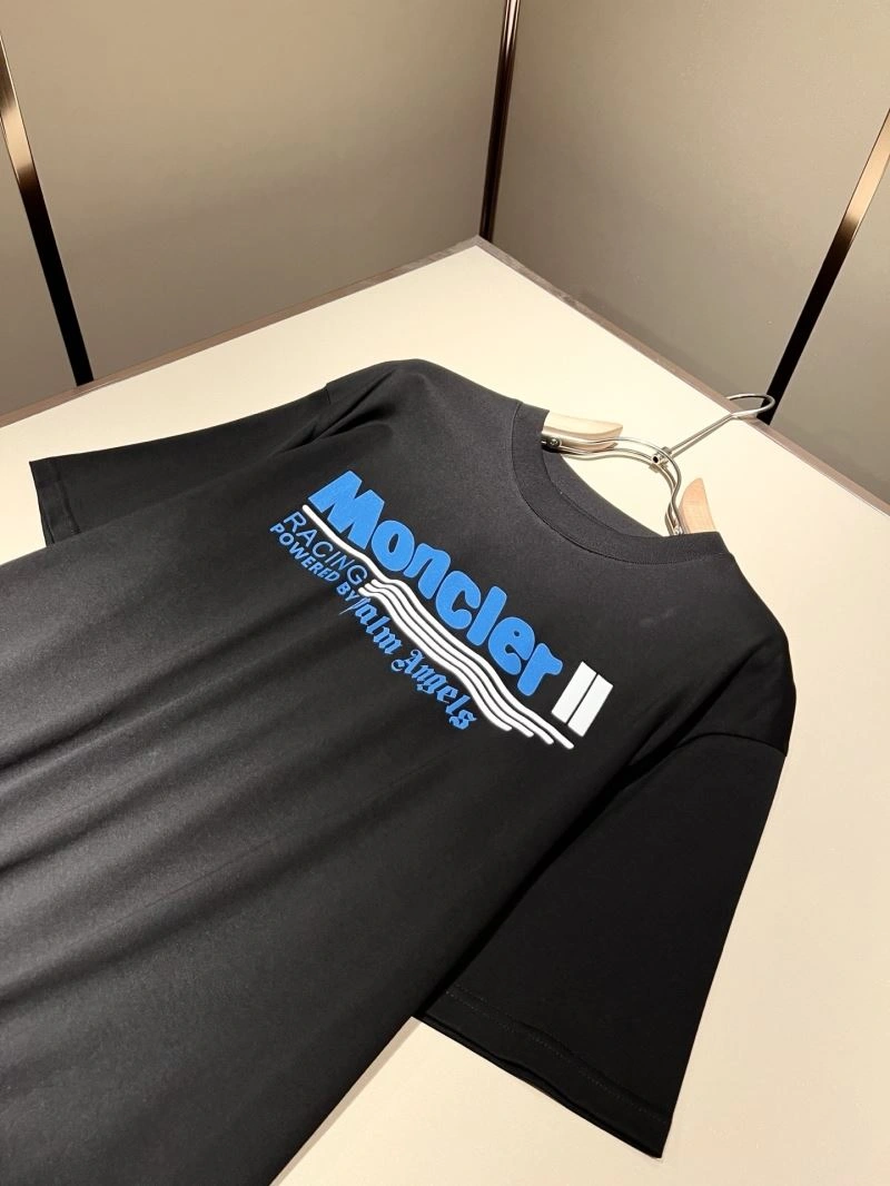 Bargain Moncler T-Shirts