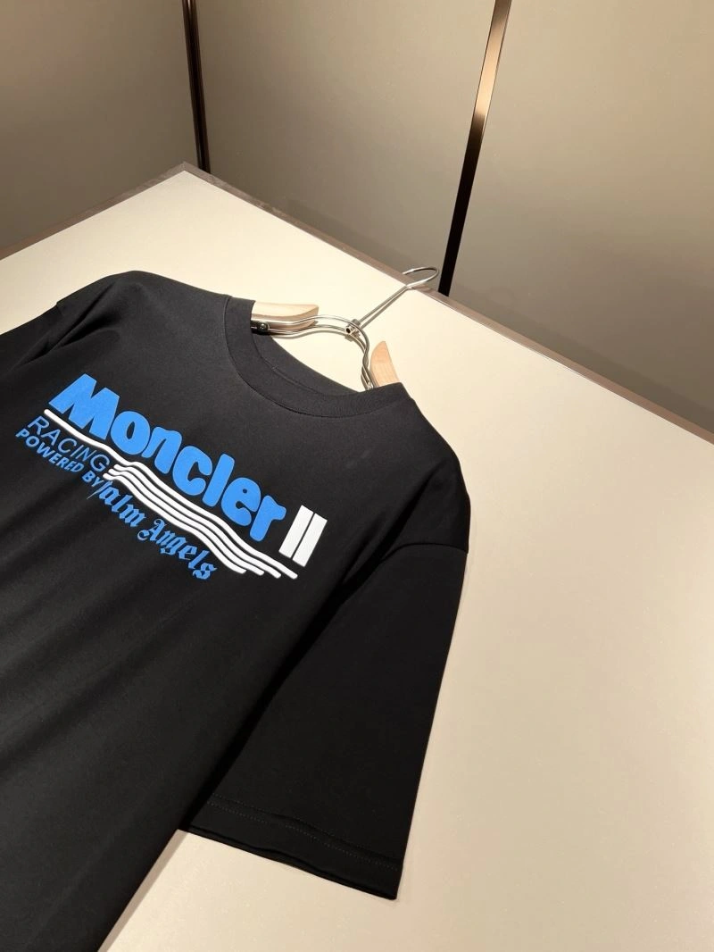 Bargain Moncler T-Shirts
