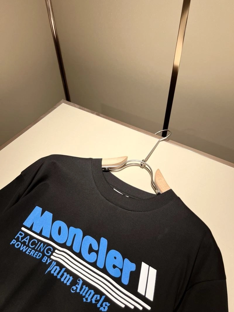 Bargain Moncler T-Shirts