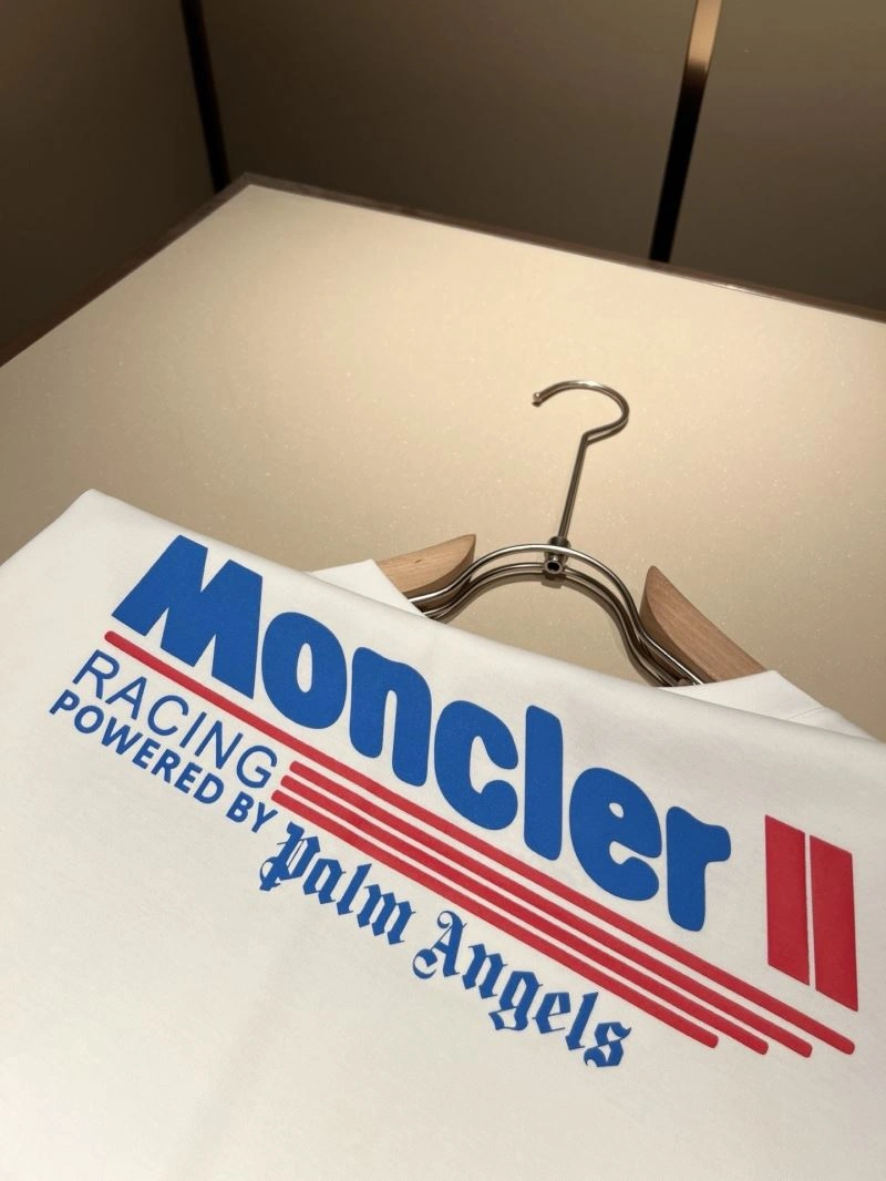 Discounted Moncler T-Shirts