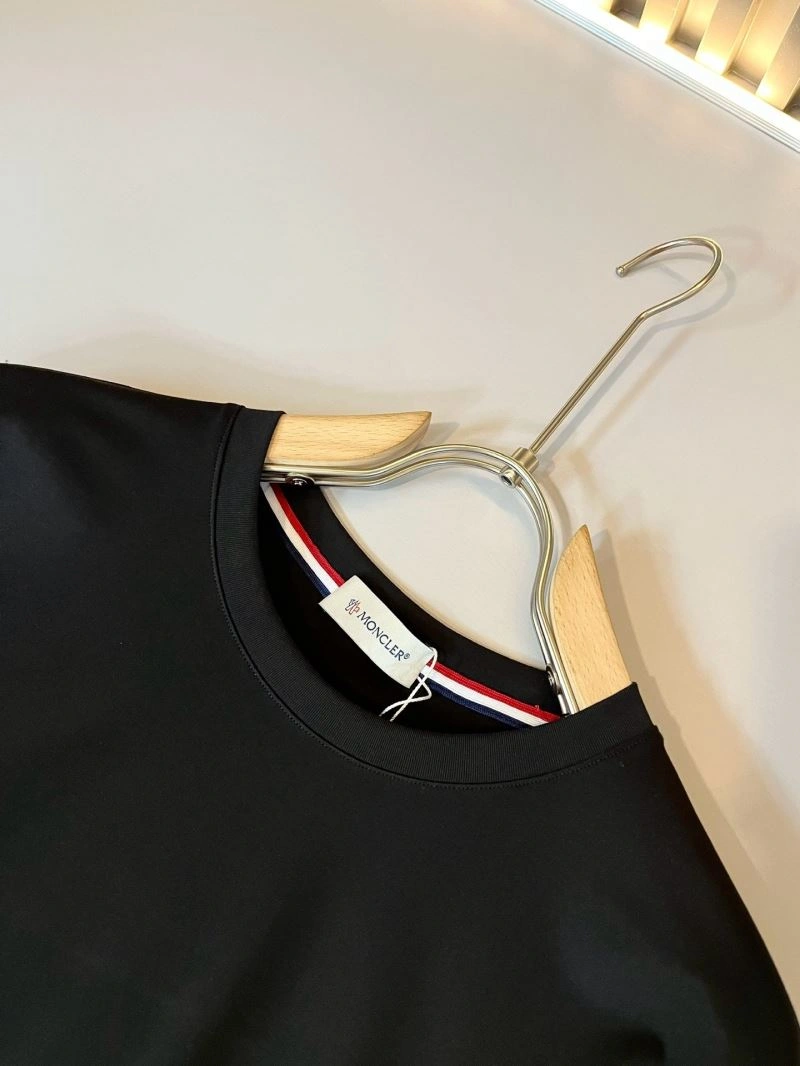 Brand-original Moncler T-Shirts