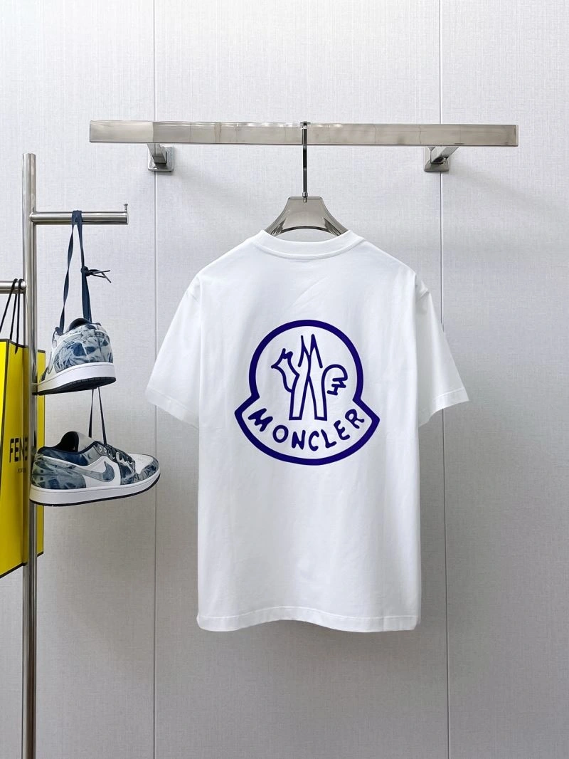 Inexpensive Moncler T-Shirts
