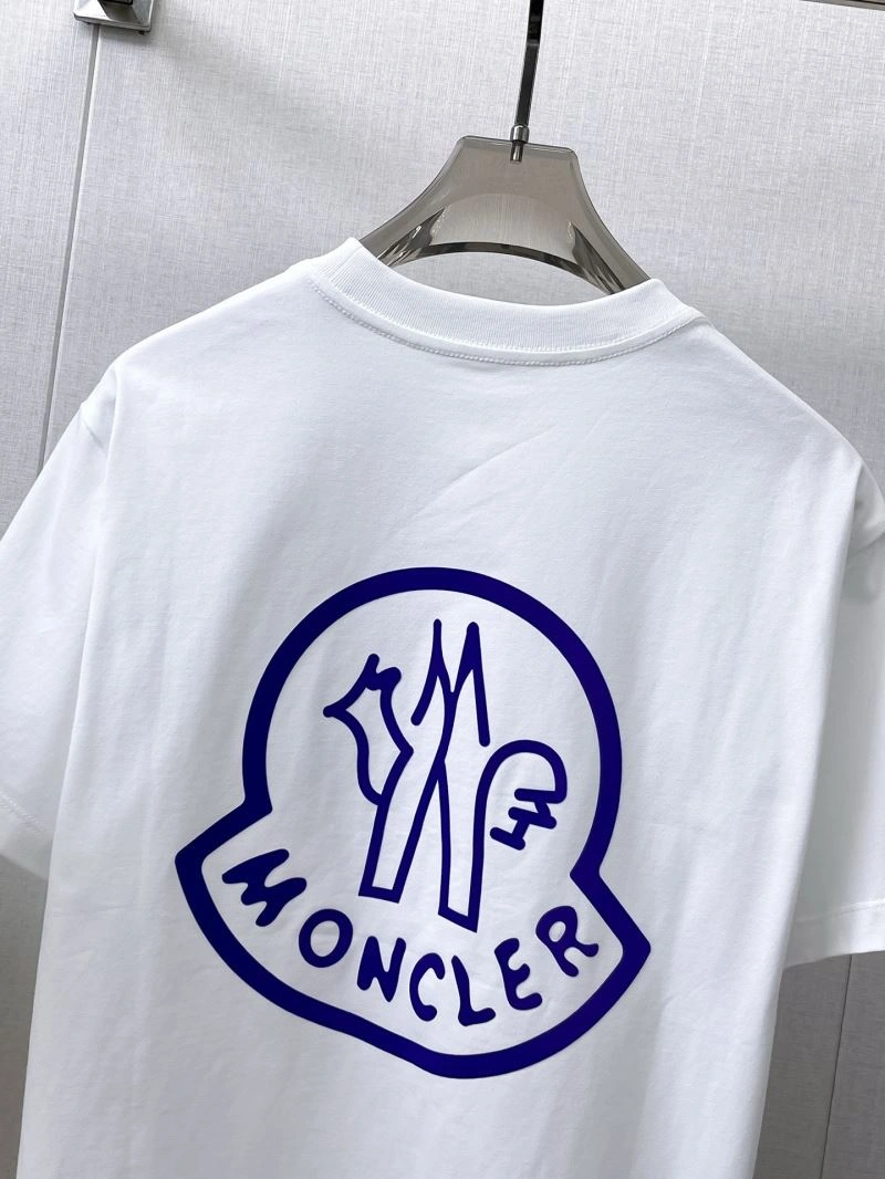 Inexpensive Moncler T-Shirts