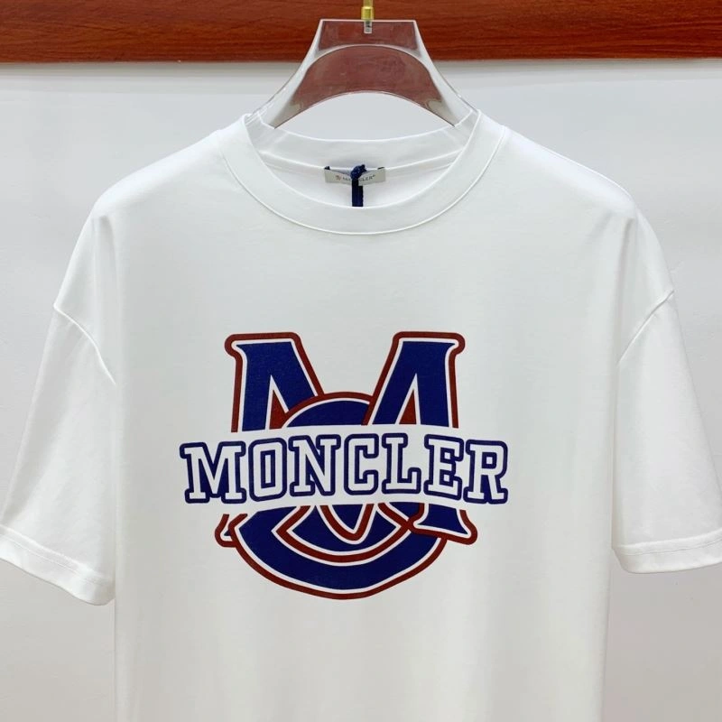 Cut-rate Moncler T-Shirts