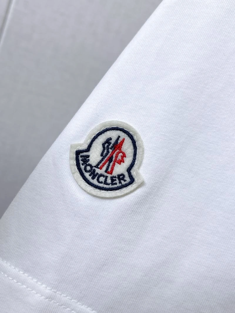 Indistinguishable Moncler T-Shirts