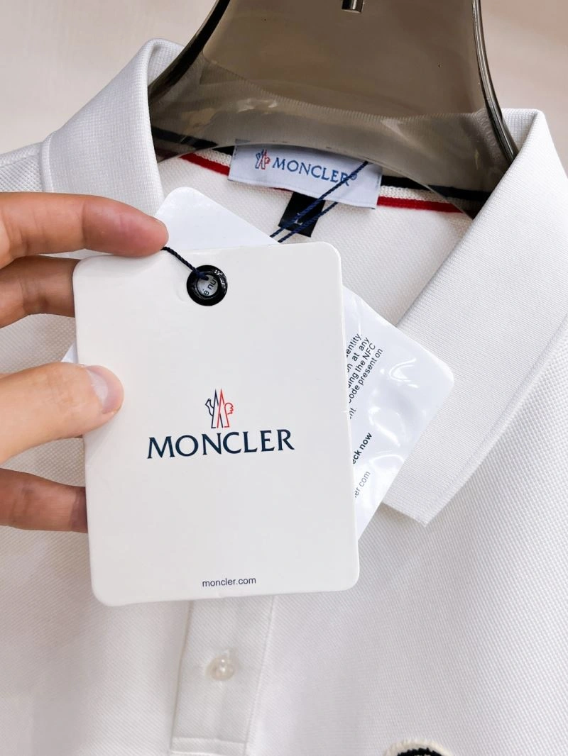 Exact replica Moncler T-Shirts