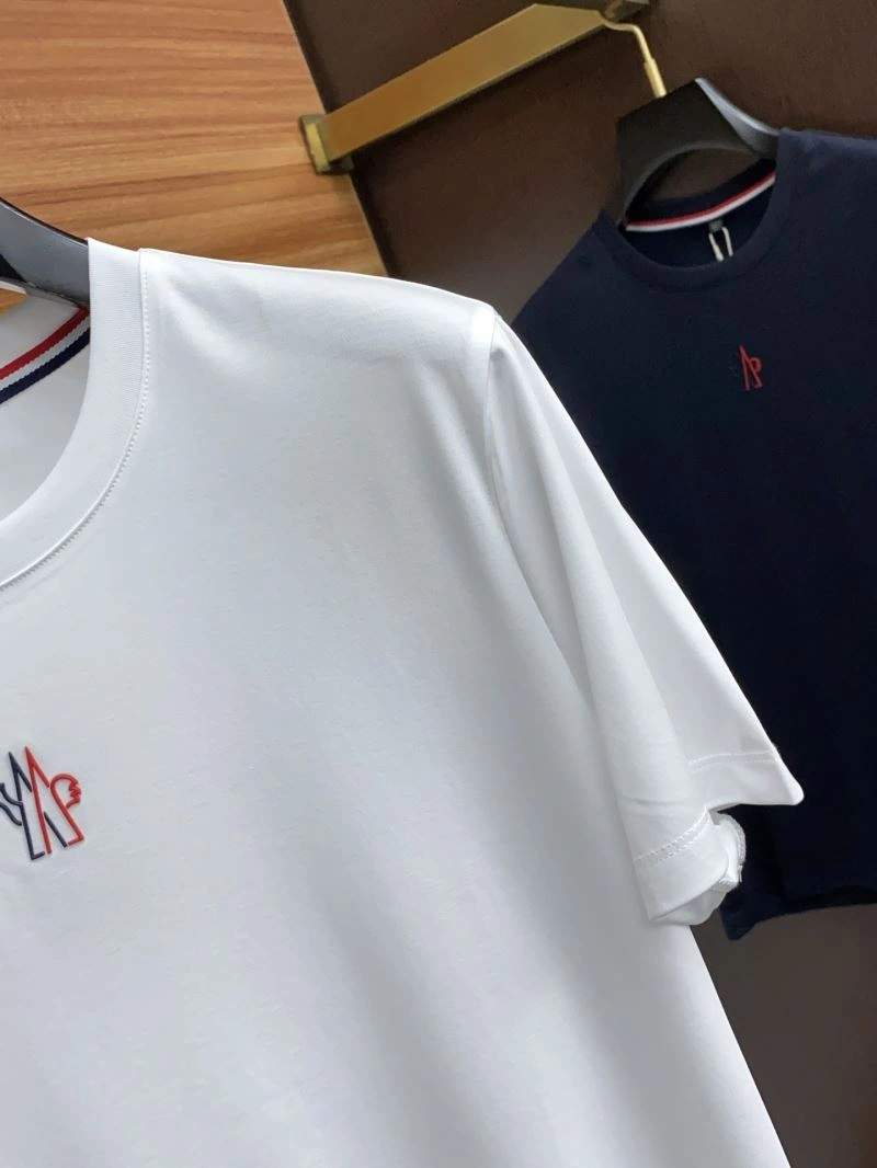 Brand-authenticated Moncler T-Shirts