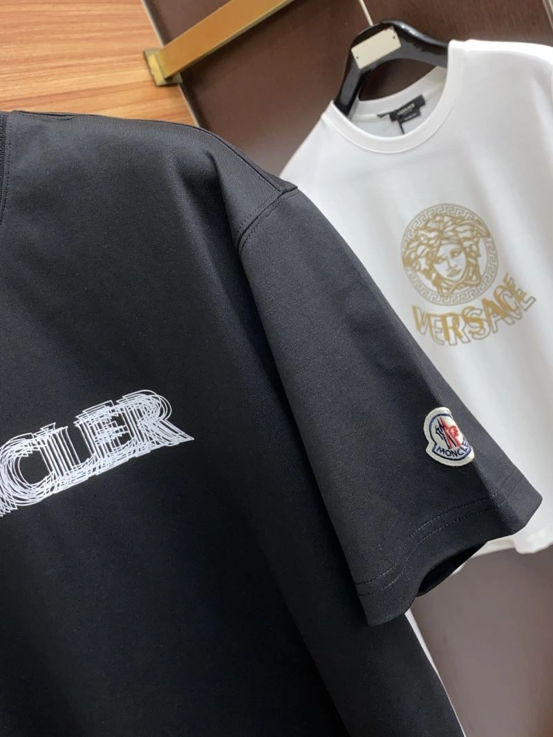 Cut-rate Moncler T-Shirts