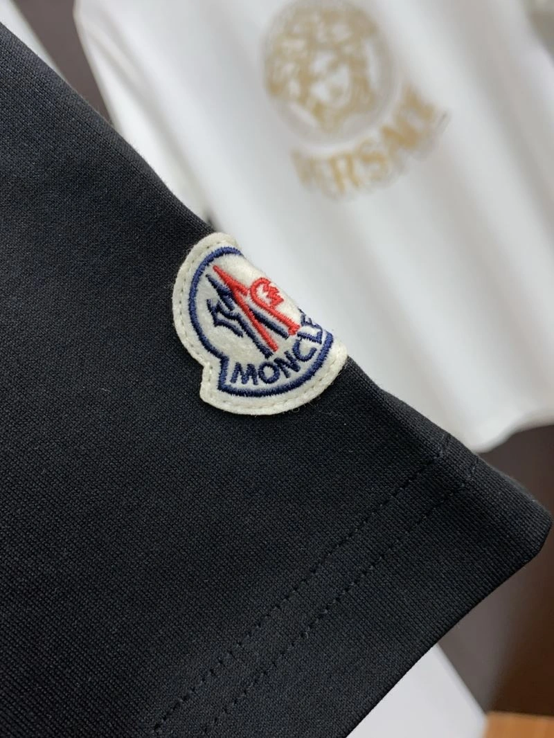Cut-rate Moncler T-Shirts
