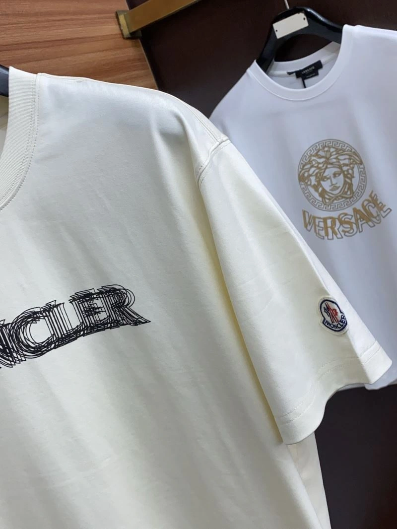Real Moncler T-Shirts