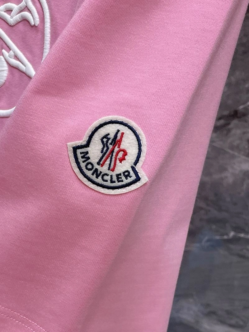 Bargain Moncler T-Shirts