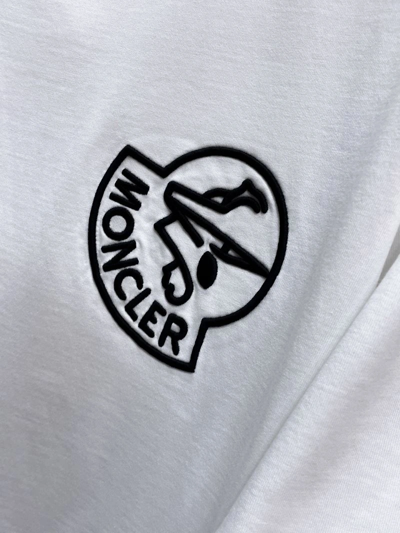 Cut-rate Moncler T-Shirts