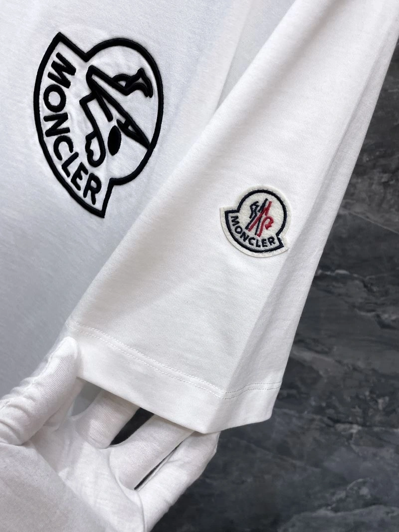 Cut-rate Moncler T-Shirts