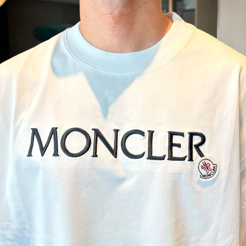 Bargain Moncler T-Shirts