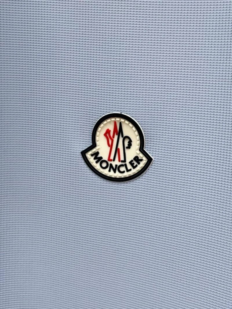 Inexpensive Moncler T-Shirts
