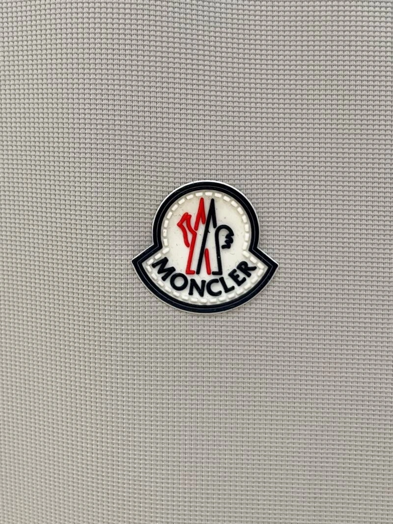 Accurate model Moncler T-Shirts