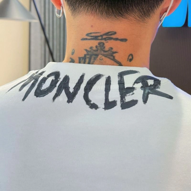 Cut-rate Moncler T-Shirts