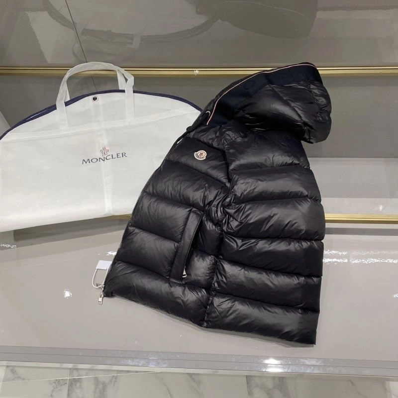 Legit Moncler Vest