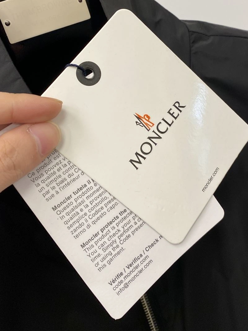 Official Moncler Vest
