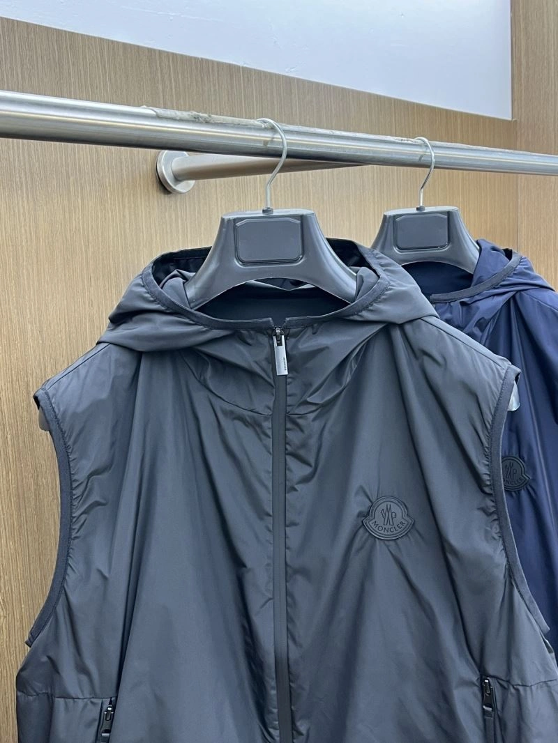 Discounted Moncler Vest