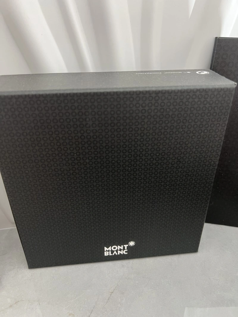Accurate model Montblanc Belts