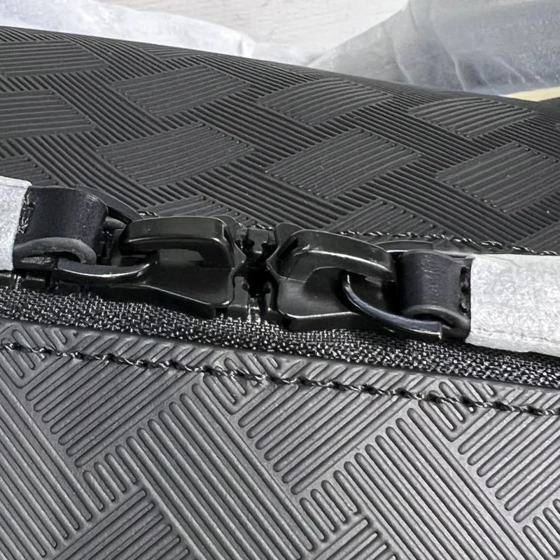 Accurate model Montblanc Travel Bags
