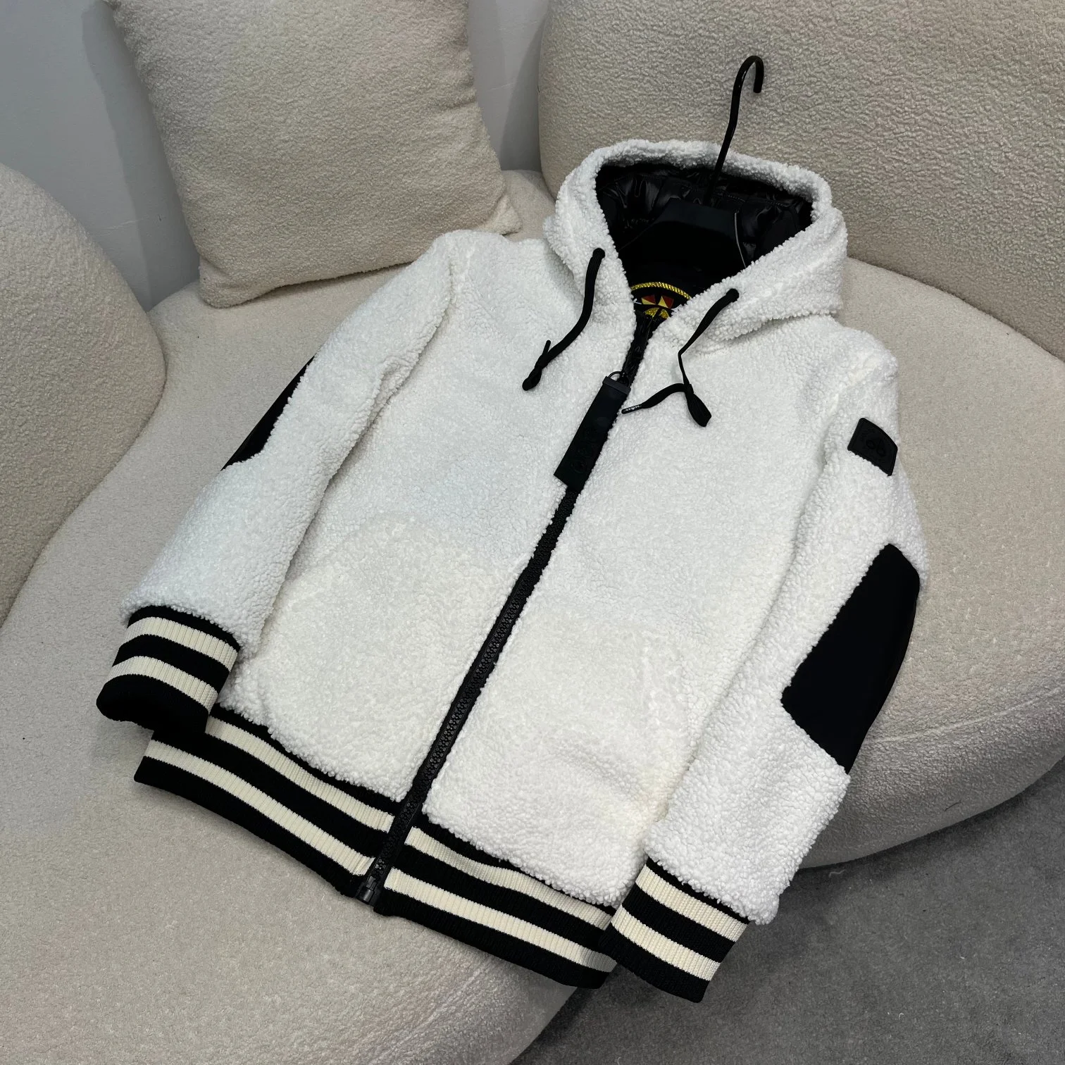 Authentic Moose Knuckles Down Jackets