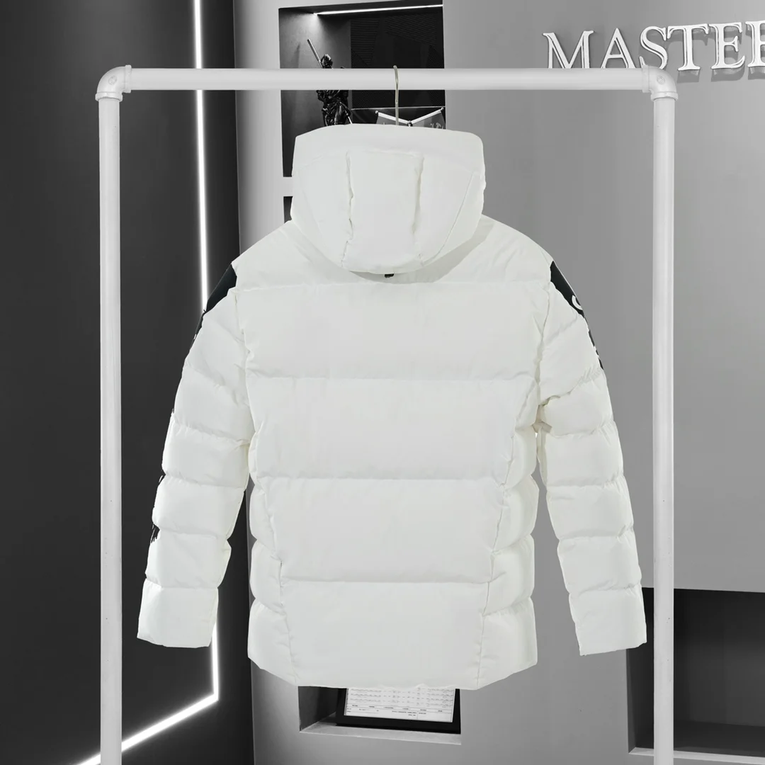 Reasonably priced Moose Knuckles Down Jackets