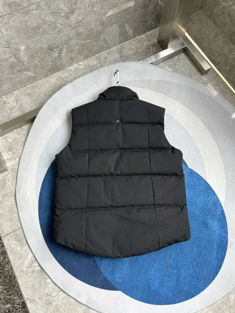 Inexpensive Moose Knuckles Down Jackets